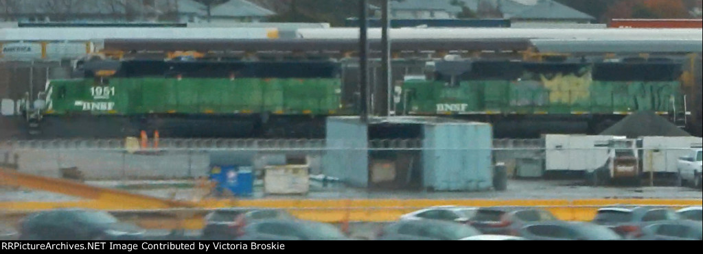 BNSF #1951 And #3133